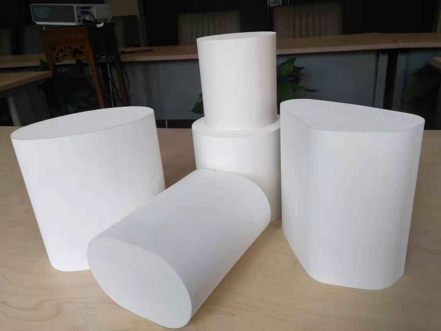 Laser Wavelength 355 Nm Ceramic Substrates Featuring UV Laser ...