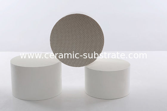 Ceramic Catalyst Carrier , 100CPSI Diesel Engine SCR Ceramic Substrate