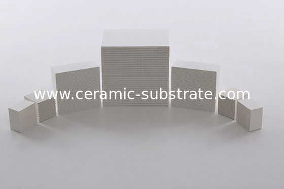 Gas Honeycomb Ceramic Monolithic Catalyst Support With 3 Way Catalytic ...